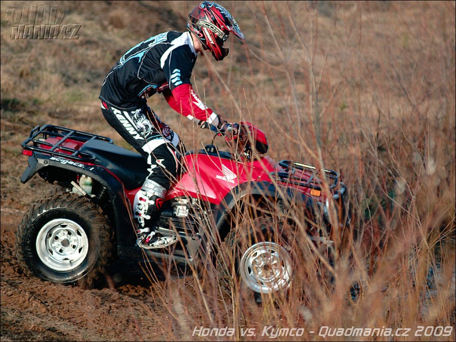 Honda TRX 500 Foreman vs. Kymco MXU 500 | články Quadmania.cz