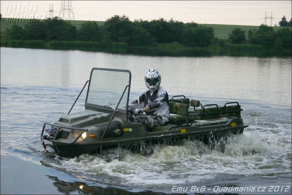 Emu 8x8 | články Quadmania.cz